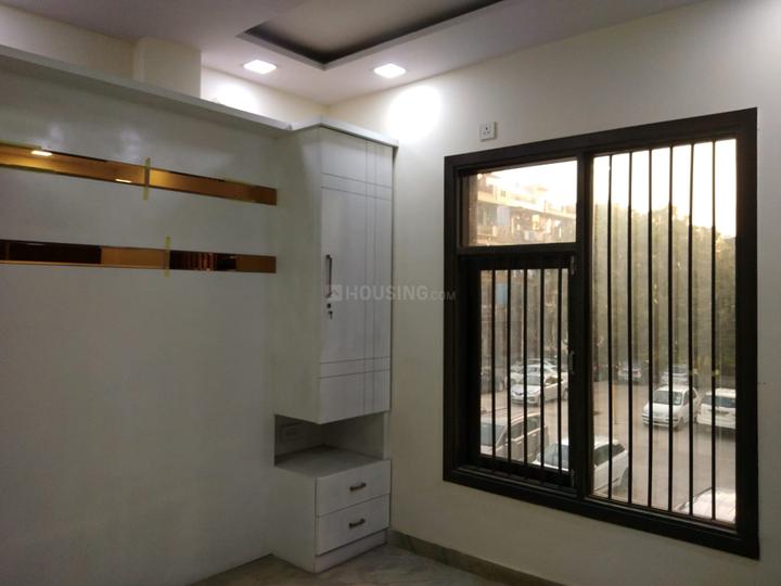 2 BHK 450 Sqft Independent Floor for sale at Sector 25 Rohini, New ...
