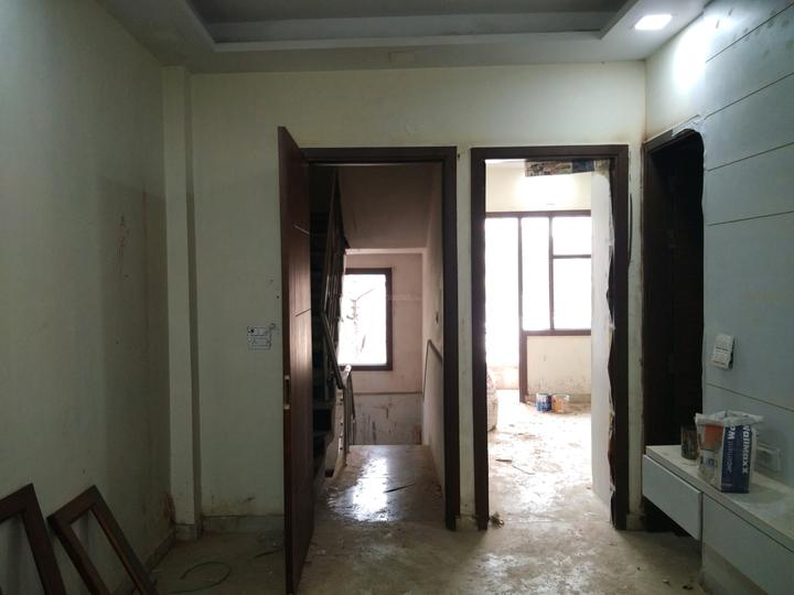 2 BHK 650 Sqft Independent Floor for sale at Sector 24 Rohini, New ...