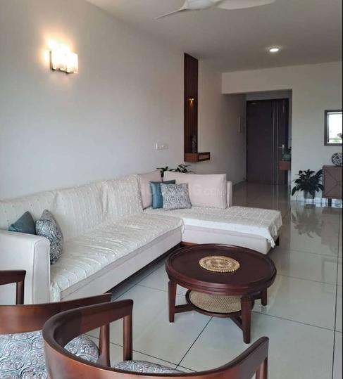 3 BHK 1800 Sqft Flat for sale at Vyttila, | Property ID - 17519414
