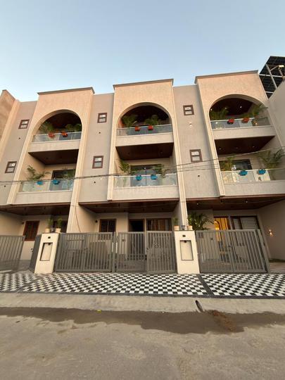 4 BHK 3600 Sqft Independent House for sale at Mansarovar Extension, NH ...