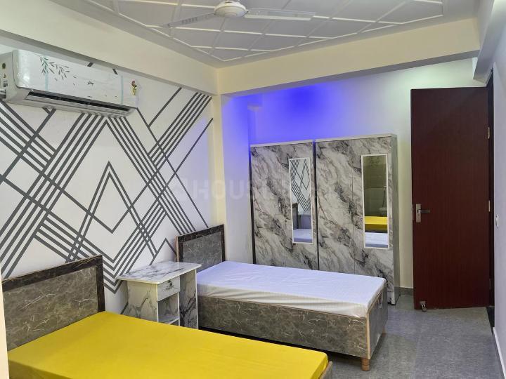 Moody's stay pg college living , Sector 21, | Property ID - 19353027