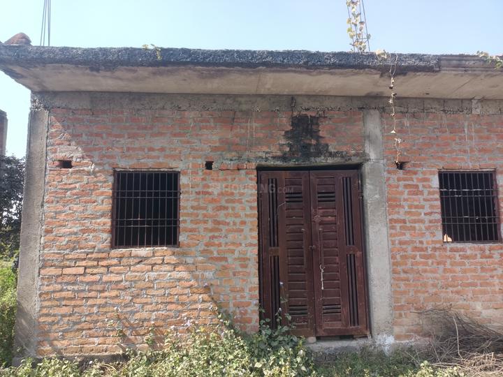 1 BHK 400 Sqft Independent House for sale at Baraura Hussain Bari ...