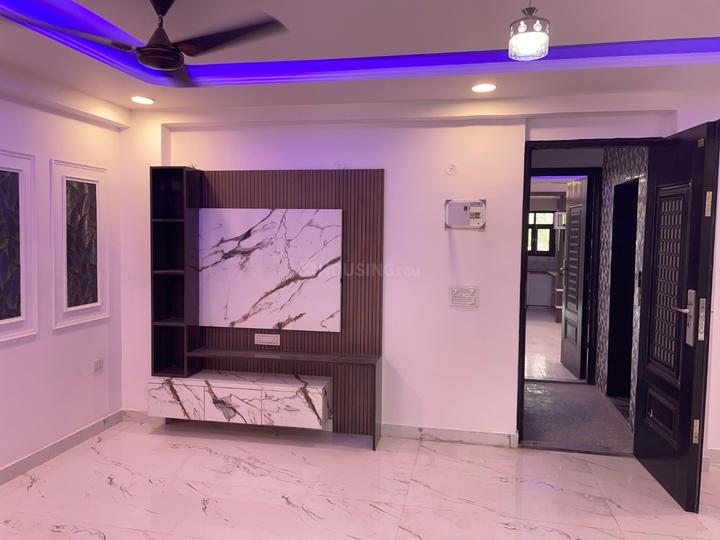 1500 Sqft 3 BHK Flat for sale in Siwas Green Avenue | Sector 74, Noida ...