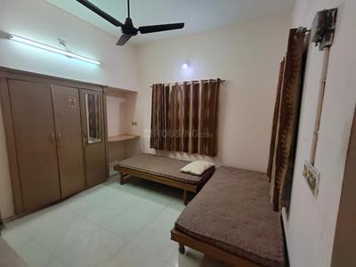 PG in Ahmedabad, Gujarat | Paying Guest Accommodation & Co-Living Space ...