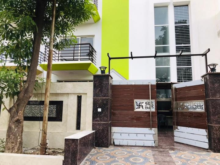 1800 Sqft 3 BHK Villa for sale in BPTP Parkland Villas | Sector 88, Faridabad | Property ID ...