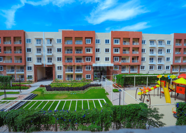 2 BHK 1010 Sqft Flat for sale at Agrahara Layout, North Bangalore ...