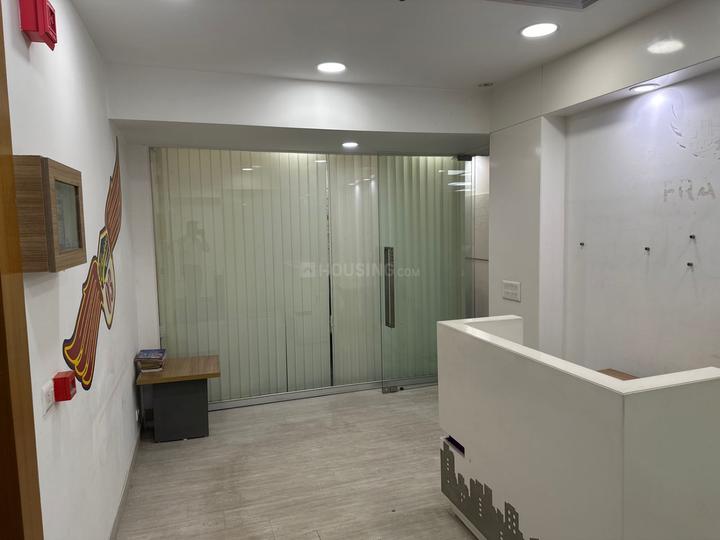 1511 sq.ft Ready to use Office Space for rent in DLF Phase 5, Gurgaon ...