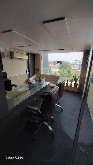 250 sq.ft Ready to use Office Space for rent in Milakpur Goojar ...