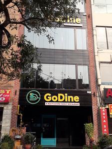 Sector 18, Noida | Sector 18 Map, Pros & Cons, Photos, Reviews and ...