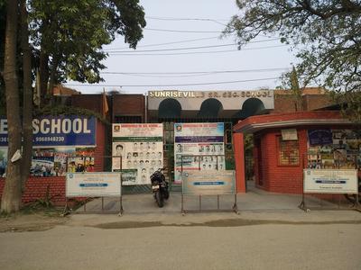 Sector 25, Noida | Sector 25 Map, Pros & Cons, Photos, Reviews and ...